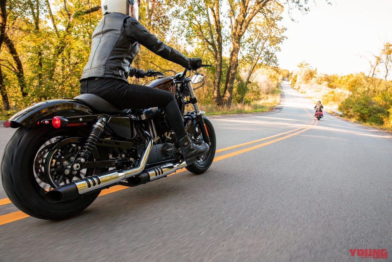 [写真] 201461_my21_xl1200x_riding_0071_jk │ 【SCOOP!】空冷スポーツスター・ファイナルエディション登場?! 新車で買えるのはこれが最後!【ハーレー ...